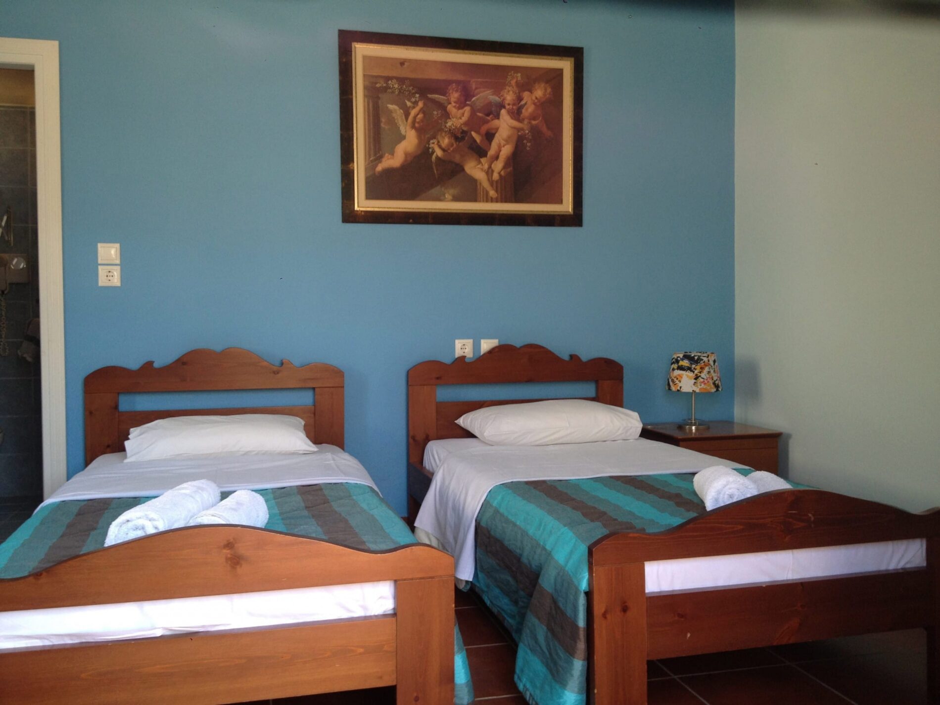 Cengo Rooms - Cerigo.org